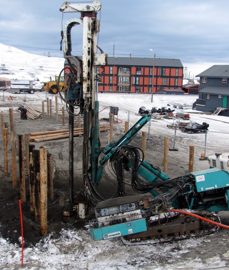 Pile driving rig - Polarpedia